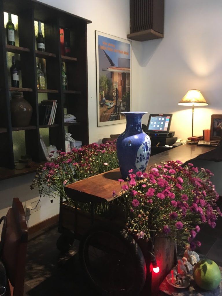 ホーチミンでおすすめのフランス料理店10選｜本格ビストロから隠れ家レストランまで | sunairo